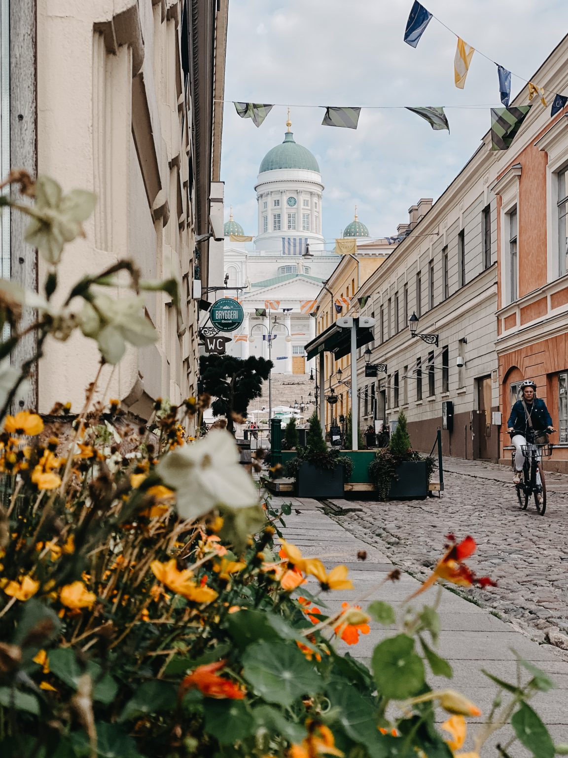 20 Helsinki Summer Experiences - live like a local - Finland by a local
